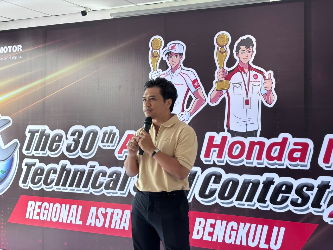 Unjuk Keahlian Teknisi dan Service Advisor, Astra Motor Bengkulu Cari ...